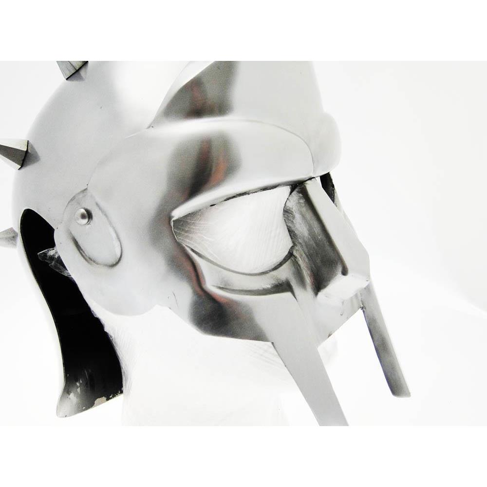 Elmo da Gladiatore romano con punte Elmi - Antica Porta del Titano ...